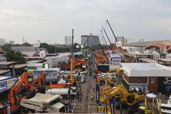 IEE 2025 Sorot Inovasi Alat Berat Listrik: Produsen Berlomba Hadirkan ...